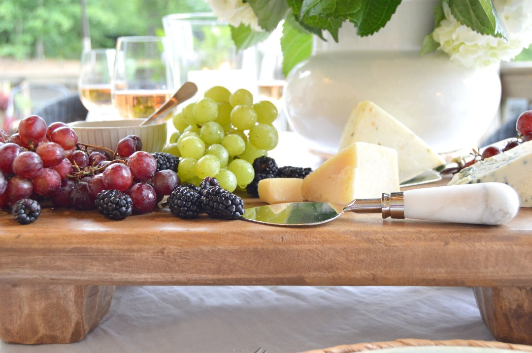 Tips For Creating An Outdoor Father s Day Brunch Table Pottery Barn